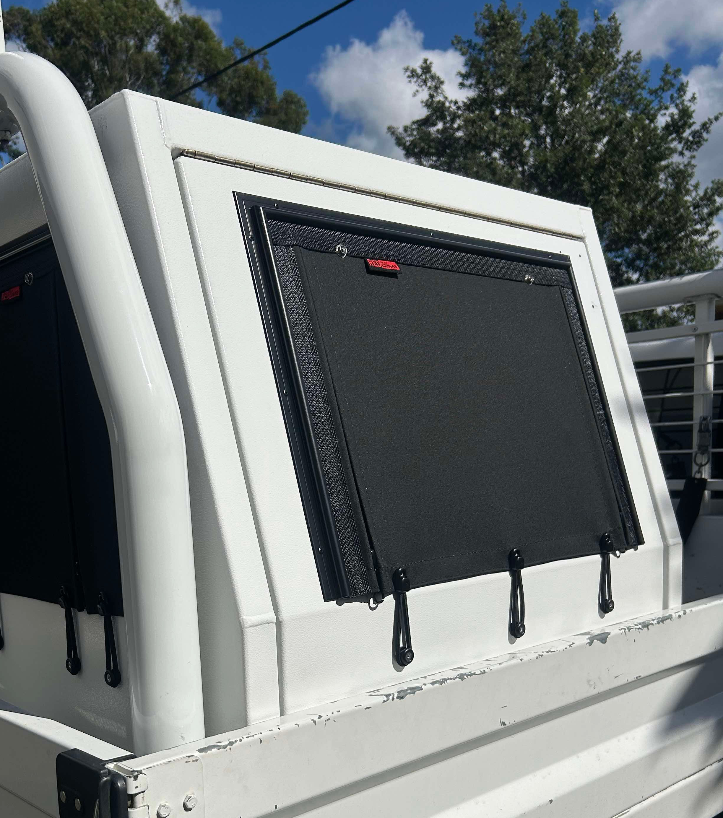 APB Dog Box Cover 800mm (door) – Red Gully Canvas